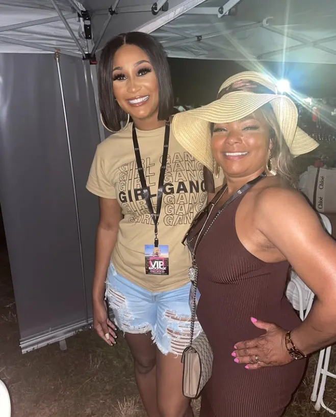 Nell Fletcher: A Complete Biography – Age, Career, and Net Worth - Newz ...